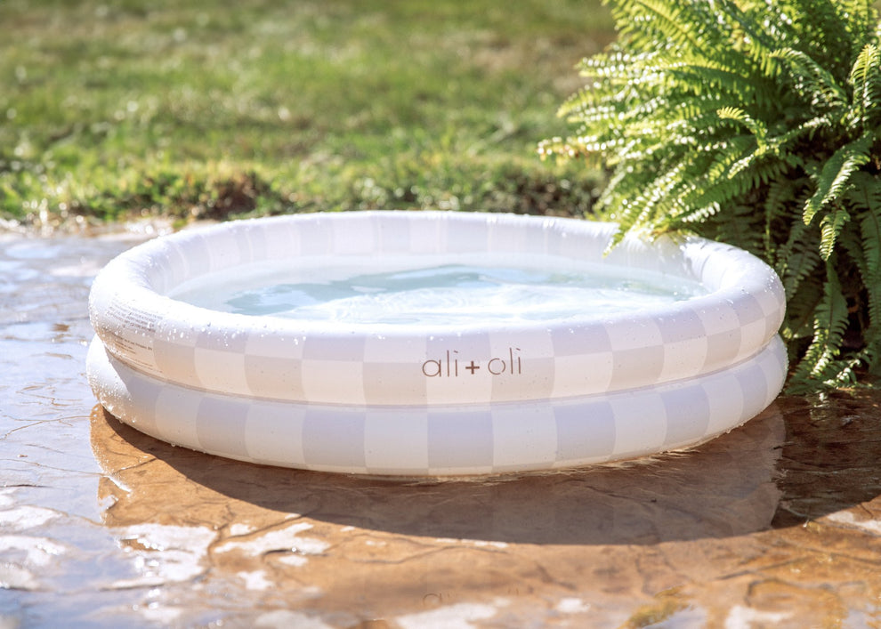 Ali+Oli Two Ring Pool (Checkers)